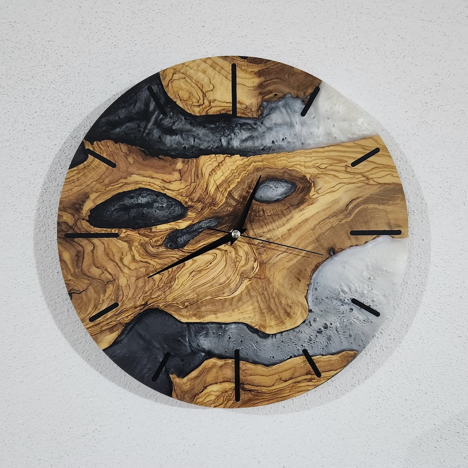 Custom Epoxy and Olive Wood Live Edge Wall Clock-Black,White Mix ...